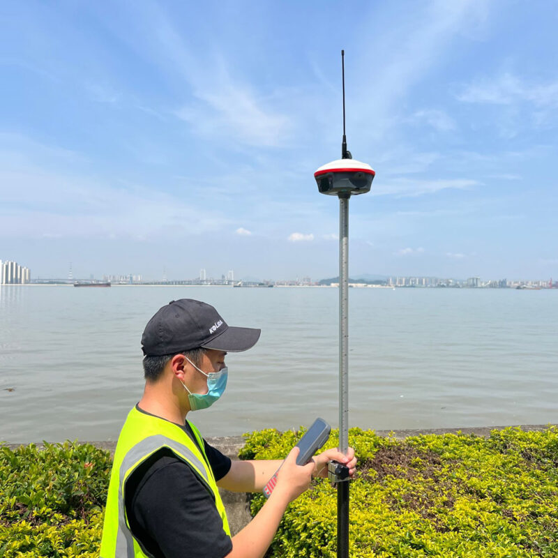 Top 5 best RTK GNSS Receivers for Land Surveying | Global GPS Systems